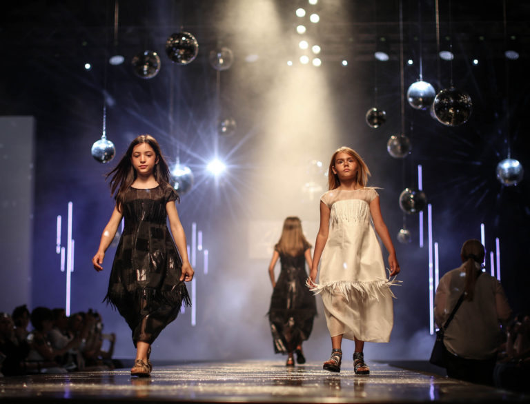 ALISHA V SS17 COLLECTION AT PITTI BIMBO - Les enfants à Paris