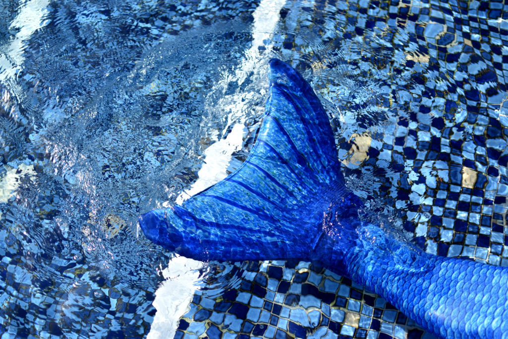 ALEXANDER THE MERMAN - Les enfants à Paris