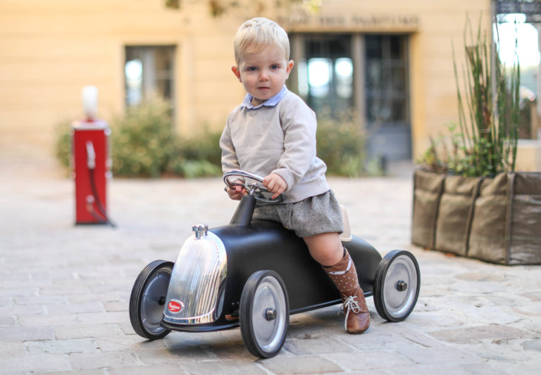 BAGHERA CARS - Les enfants à Paris